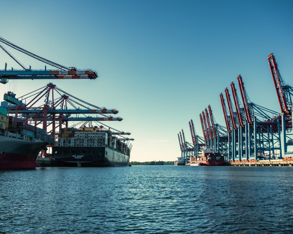 Sehenswürdigkeiten rund um unserer Hafenrundfahrten: Containerhafen ...